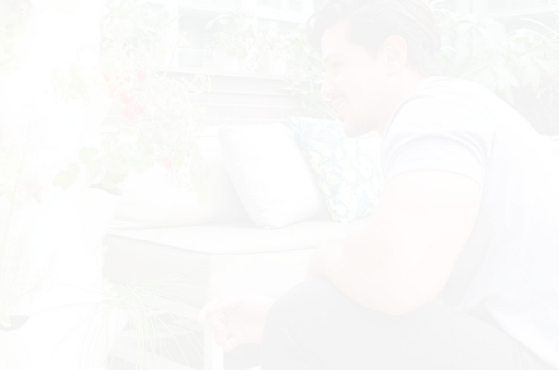 Stack & Sprout: The Easy-To-Use Vertical Garden For Home