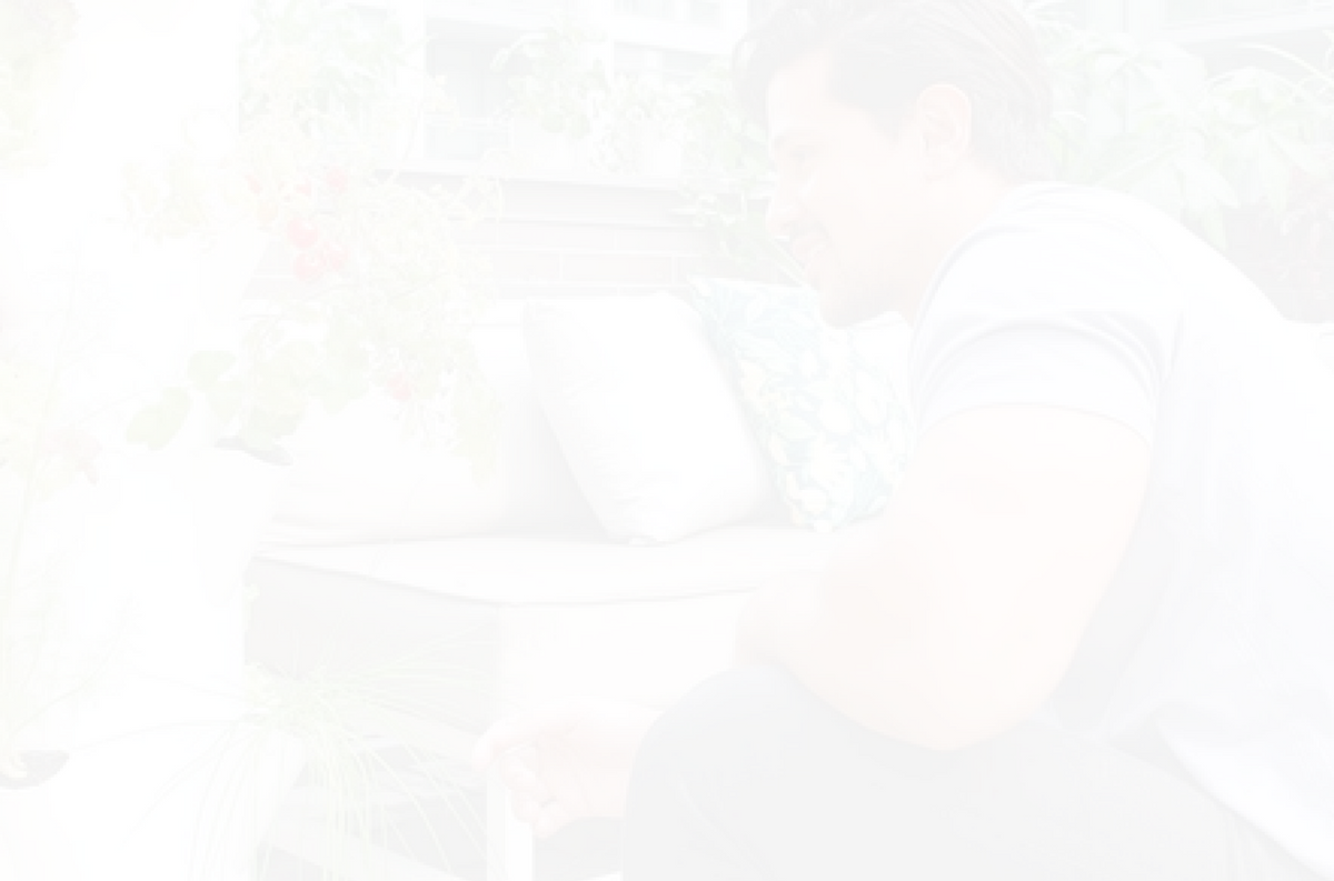 Stack & Sprout: The Easy-To-Use Vertical Garden For Home